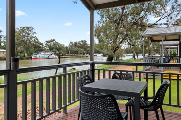 Following The Murray River With These Parks | Lets Go Caravan and Camping